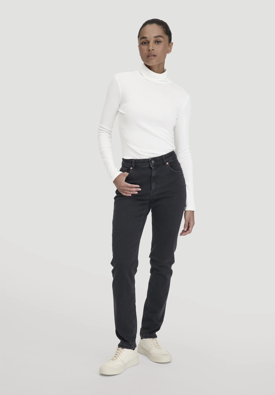 Jeans HANNA High Rise Mom aus Bio-Denim von hessnatur