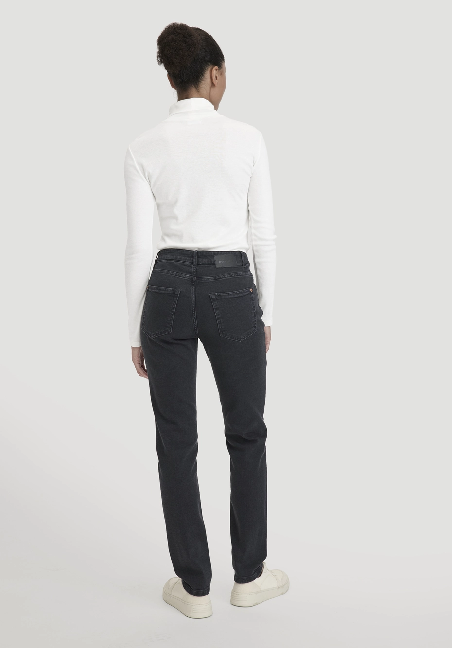 Jeans HANNA High Rise Mom aus Bio-Denim von hessnatur